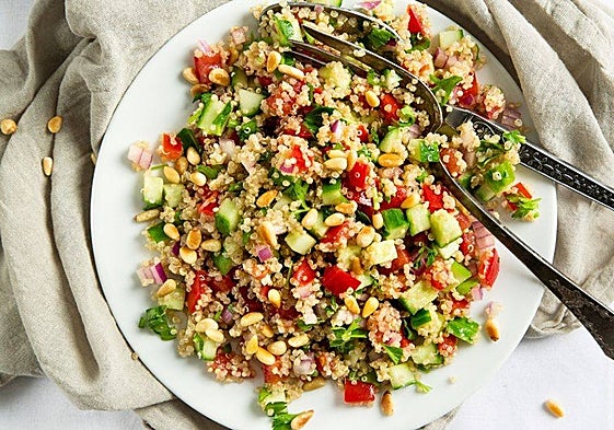 Ensalada de quinoa vegana | Hoy