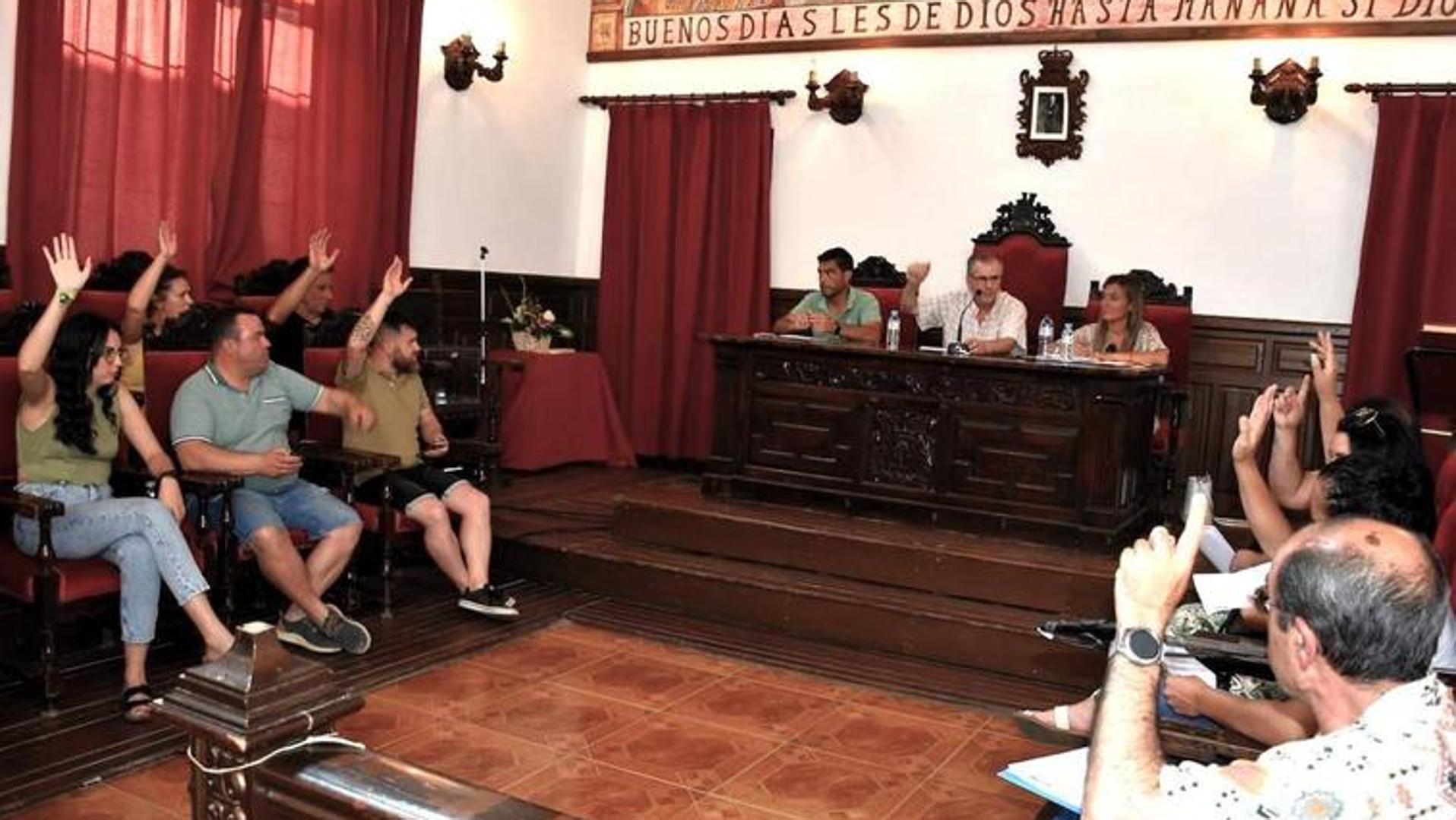 El alcalde de Alburquerque pide un rescate financiero al no poder pagar ... El alcalde de Alburquerque pide un rescate financiero al no poder pagar ...