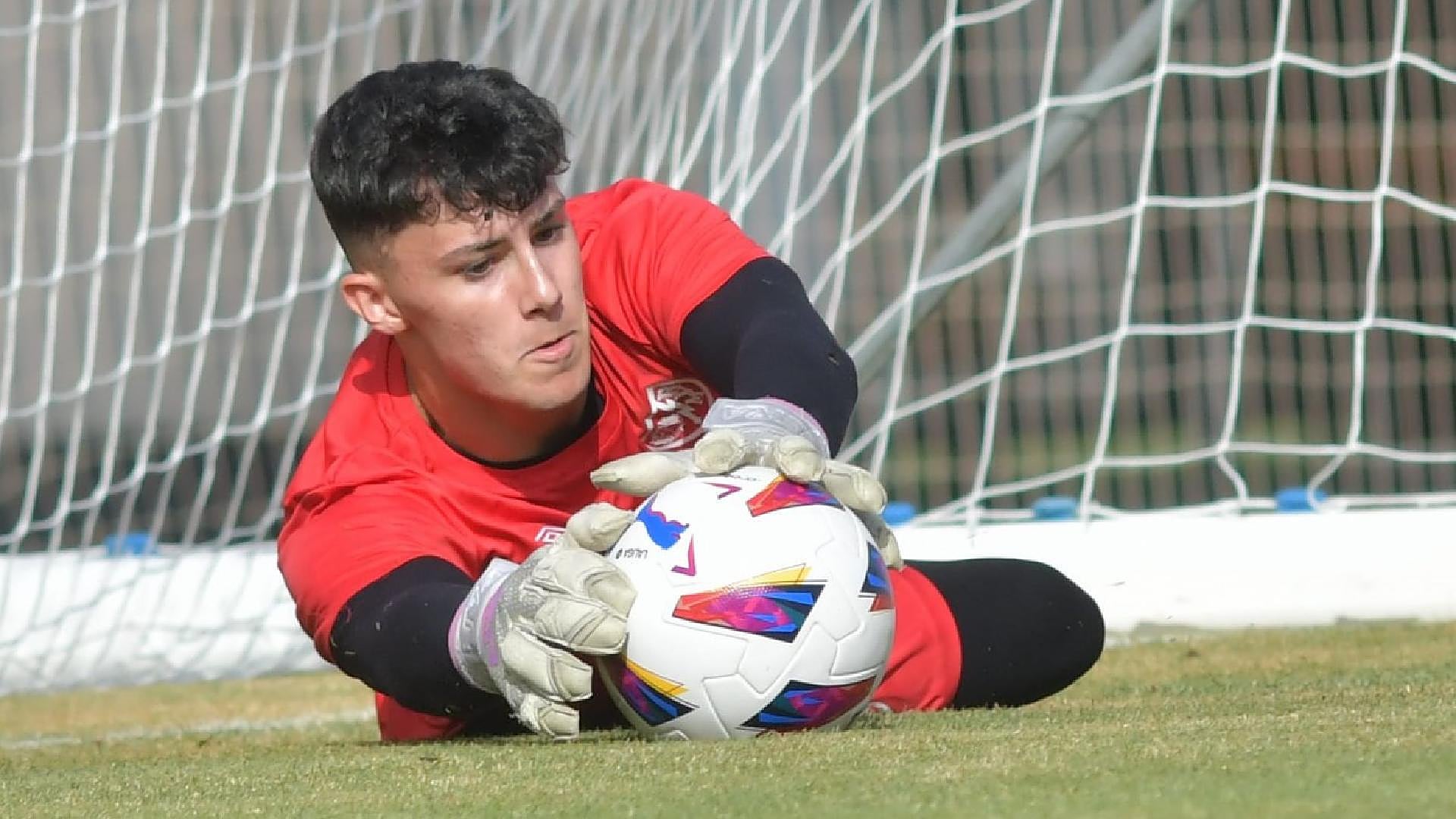 Mario Ramos, preparado para debutar con el Rayo Vallecano | Hoy