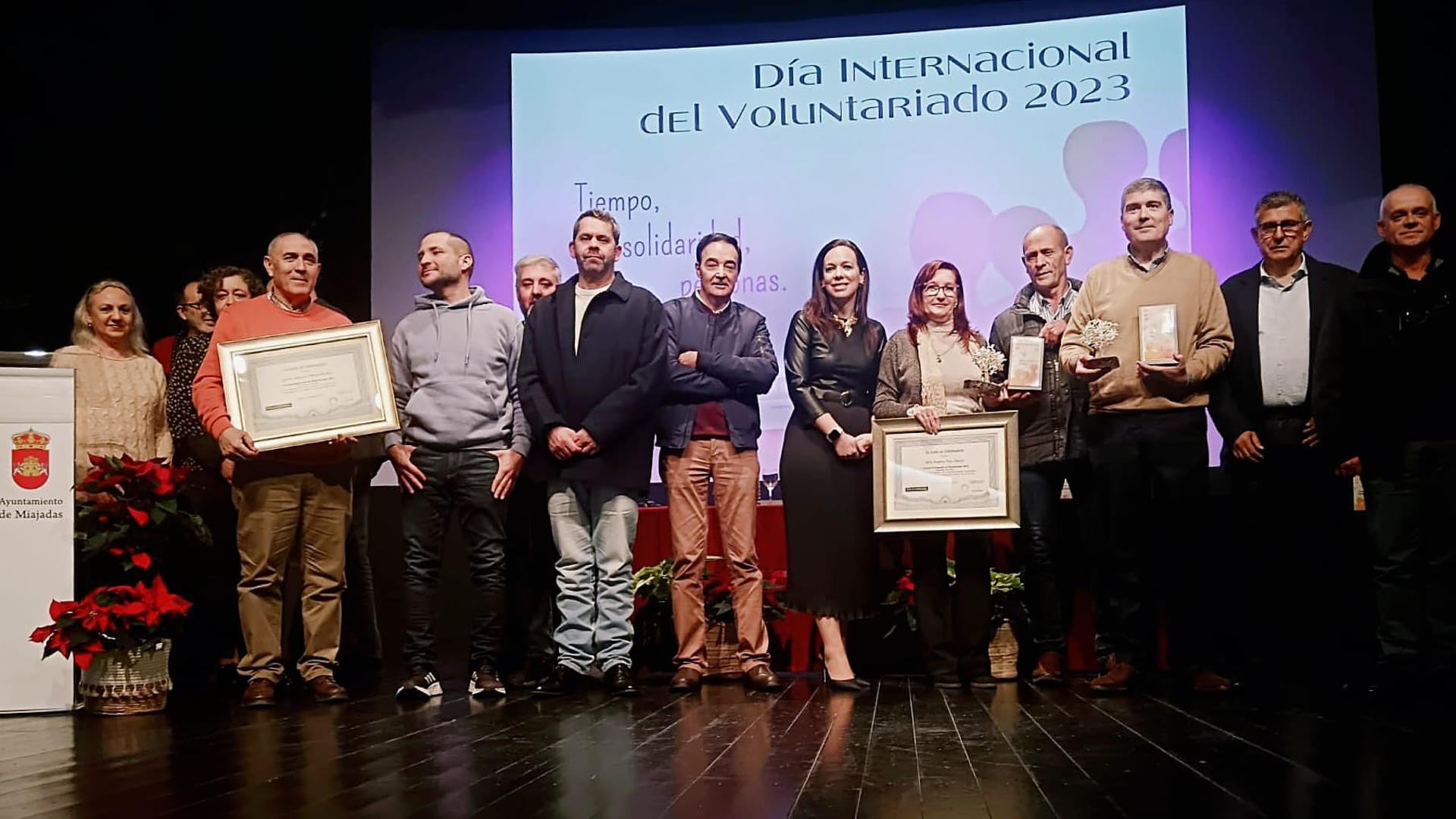 Angélica Trejo y Cáritas Mérida-Badajoz reciben los Premios Extremeños ...