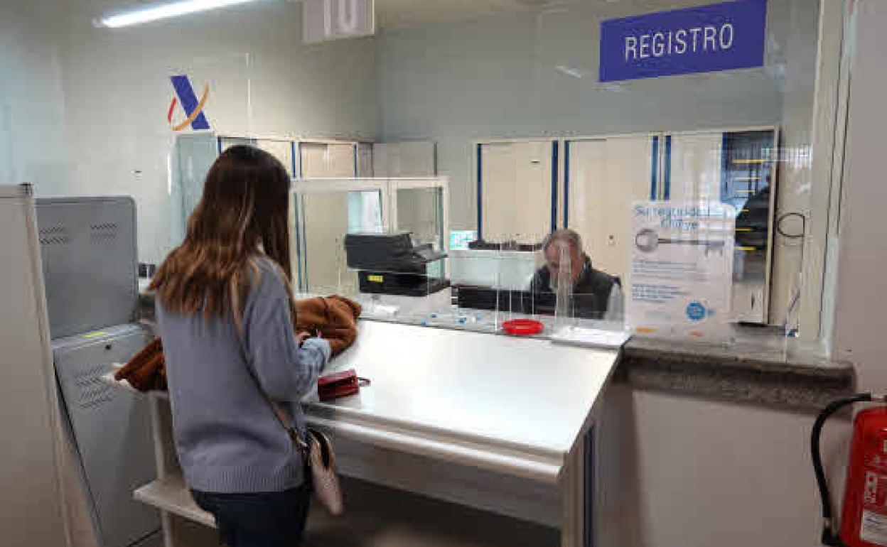 ¿Sabes si tendrás un extra de mil euros por IRPF en 2023? | Hoy