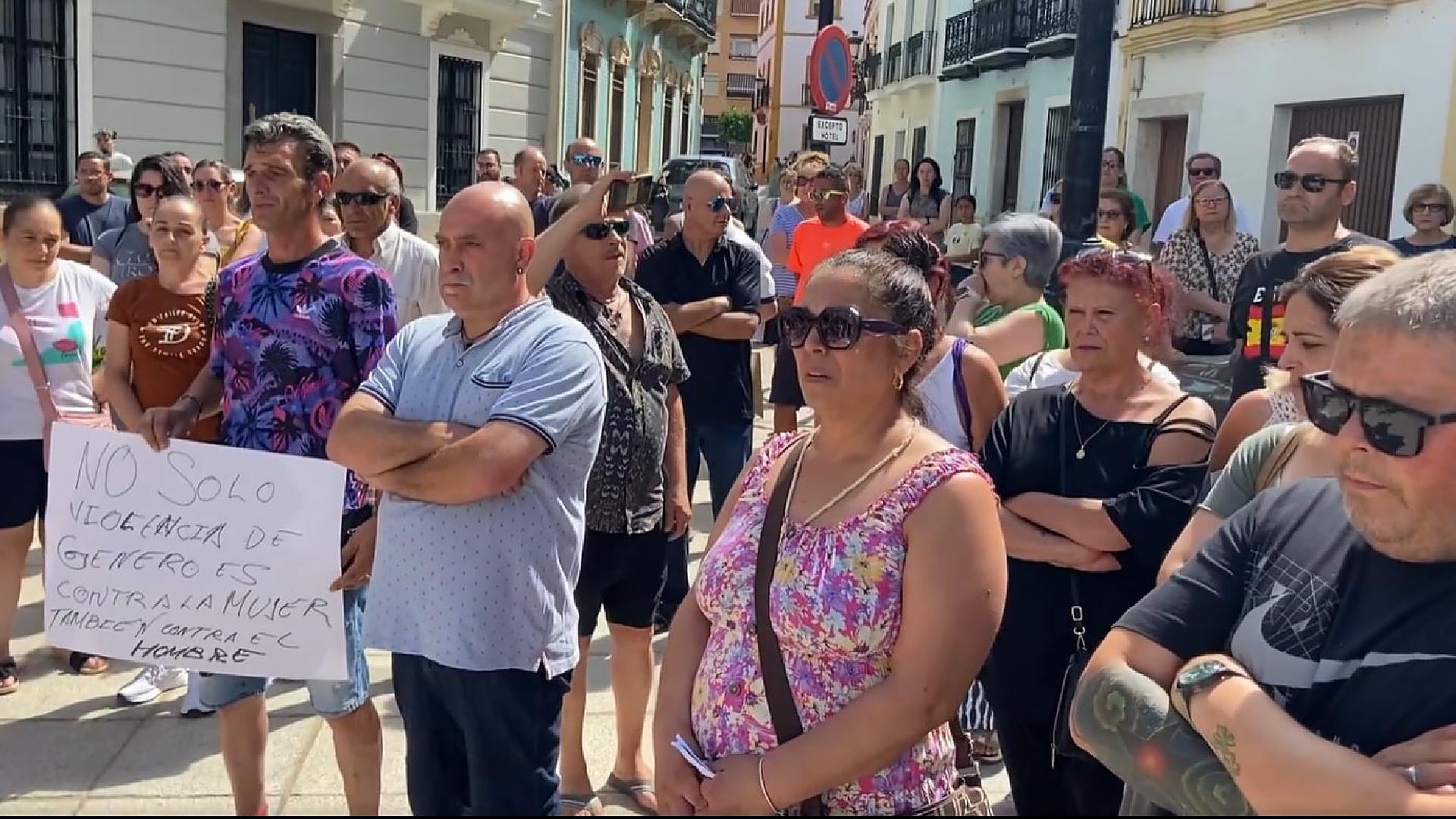 Un minuto de silencio en memoria de Iván Melo | Hoy