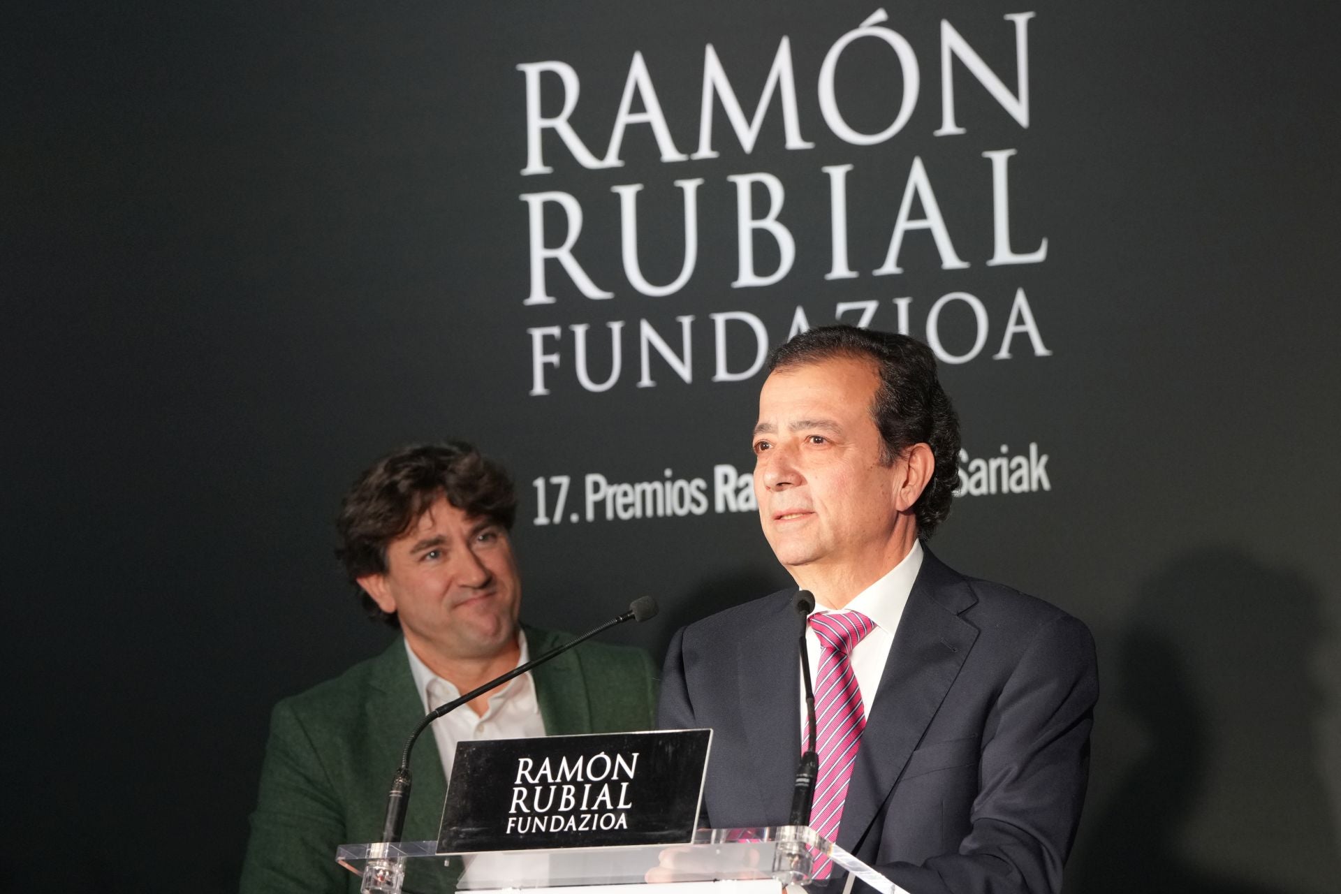 Así ha vivido Vara la entrega de los Premios Ramón Rubial en San ...