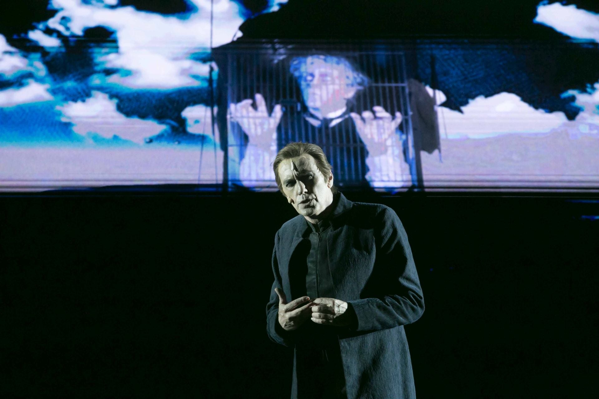 Las mejores imágenes de la obra de teatro 'Edipo Rey' | Hoy