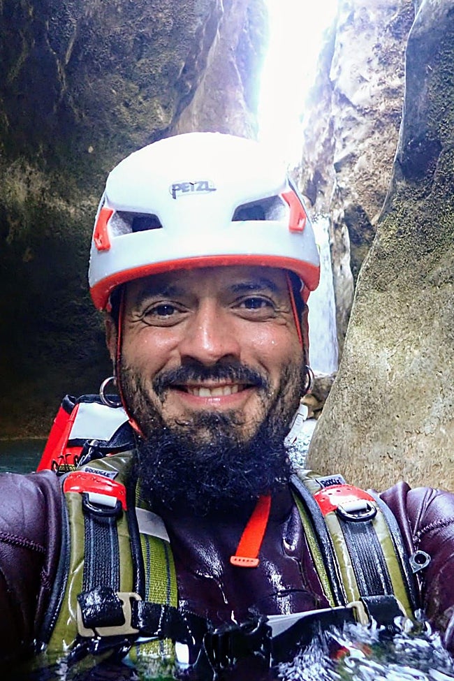 Javier Gil explora rutas inéditas en la selva ecuatoriana | Hoy