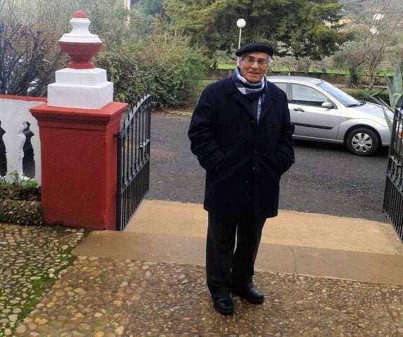 Varios vecinos piden que el sacerdote Florián Rodríguez sea hijo ...