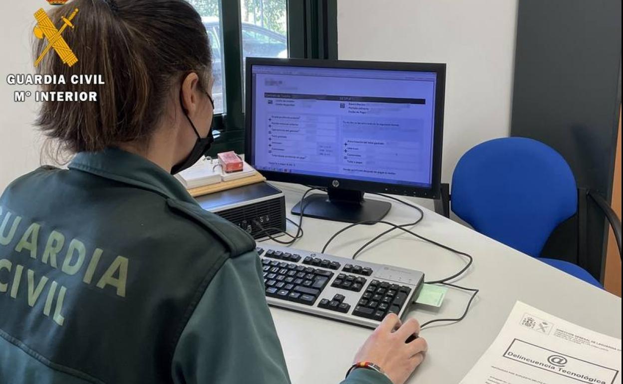 La Guardia Civil investiga a un vecino de Zafra y otro de Olivenza por ...