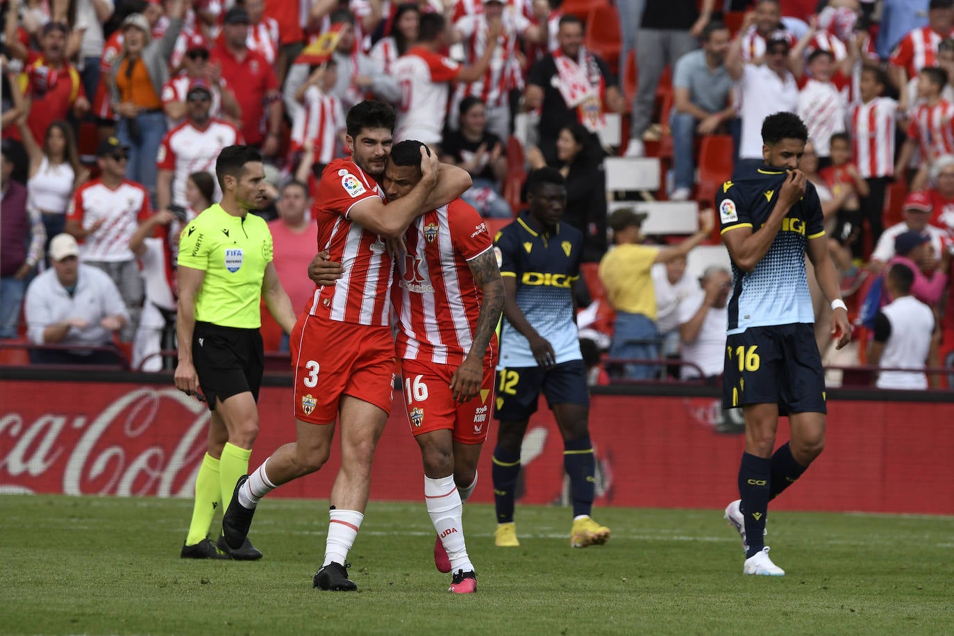 El Almería- Cádiz, a pie de campo | Ideal