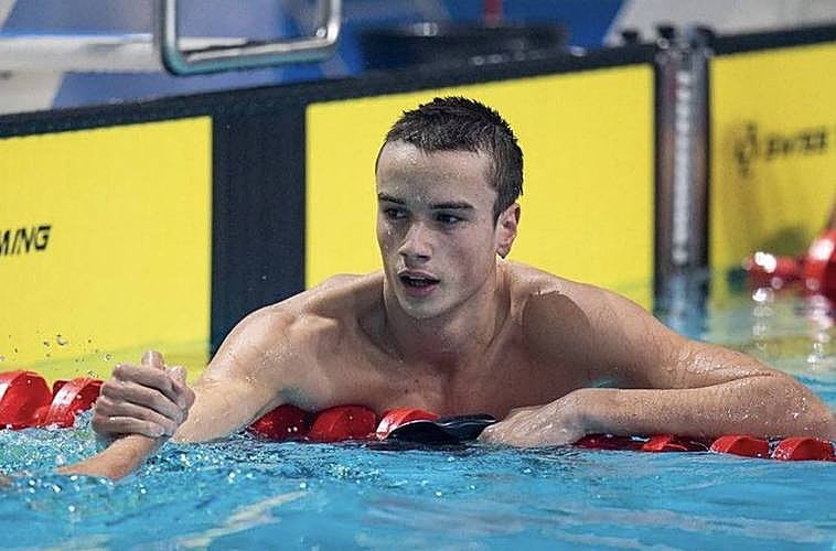 Carlos Garach reina en los 800 y logra la mínima para el Mundial | Ideal