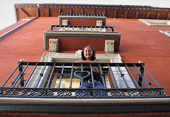 La leyenda del Edificio Corazón, el rincón que enamora a granadinos y ...