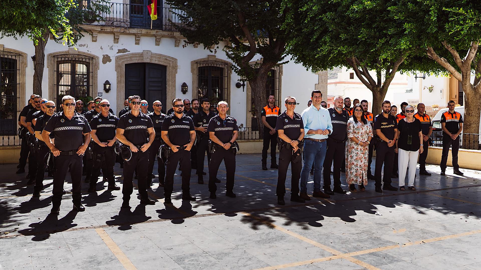 Níjar impulsa patrullas a pie de la Policía Local para reforzar la ...