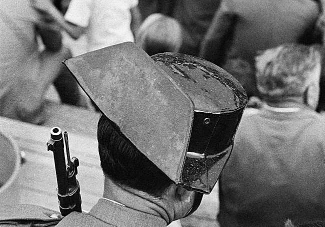 Documental y diálogos sobre la exposición 'Visit Spain' de Ramón Masats ...