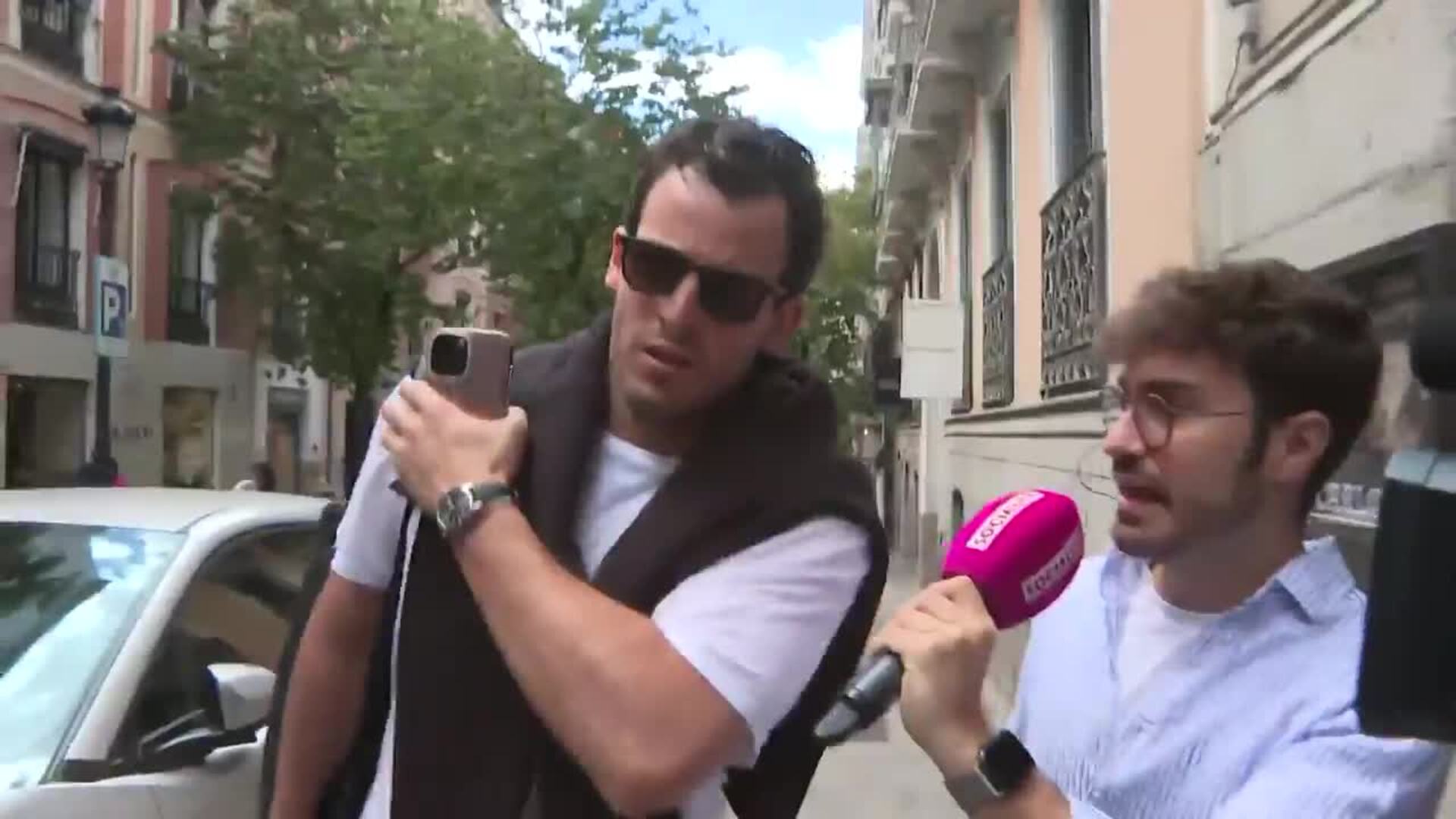 Íñigo Onieva responde a las críticas sobre la lista de regalos de su ...