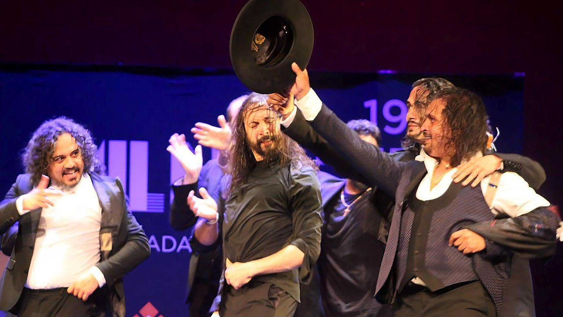 J. F. Bustos: El baile por derecho | Ideal