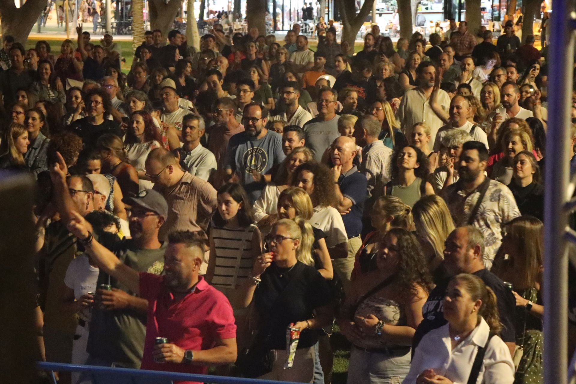 Chamae pone en pie a El Ejido | Ideal