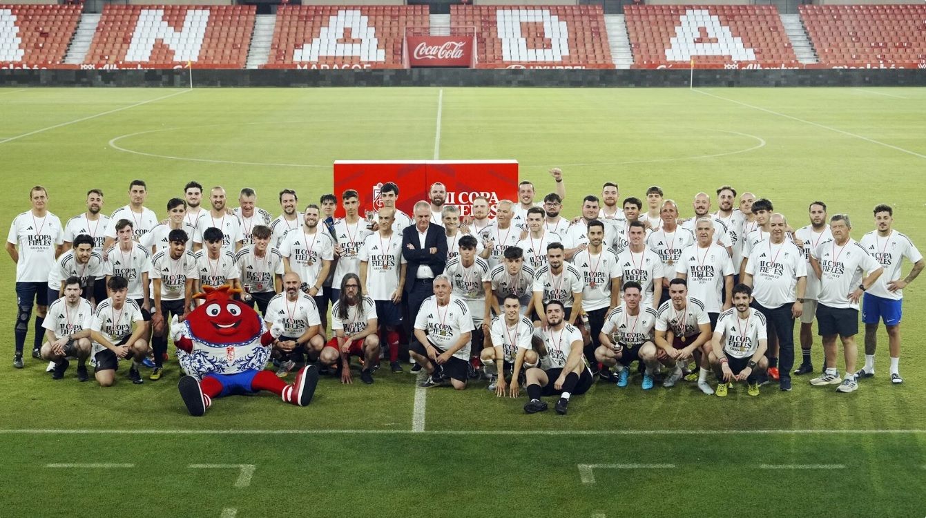 El Granada CF celebra con éxito su II Copa Fieles en Los Cármenes | Ideal