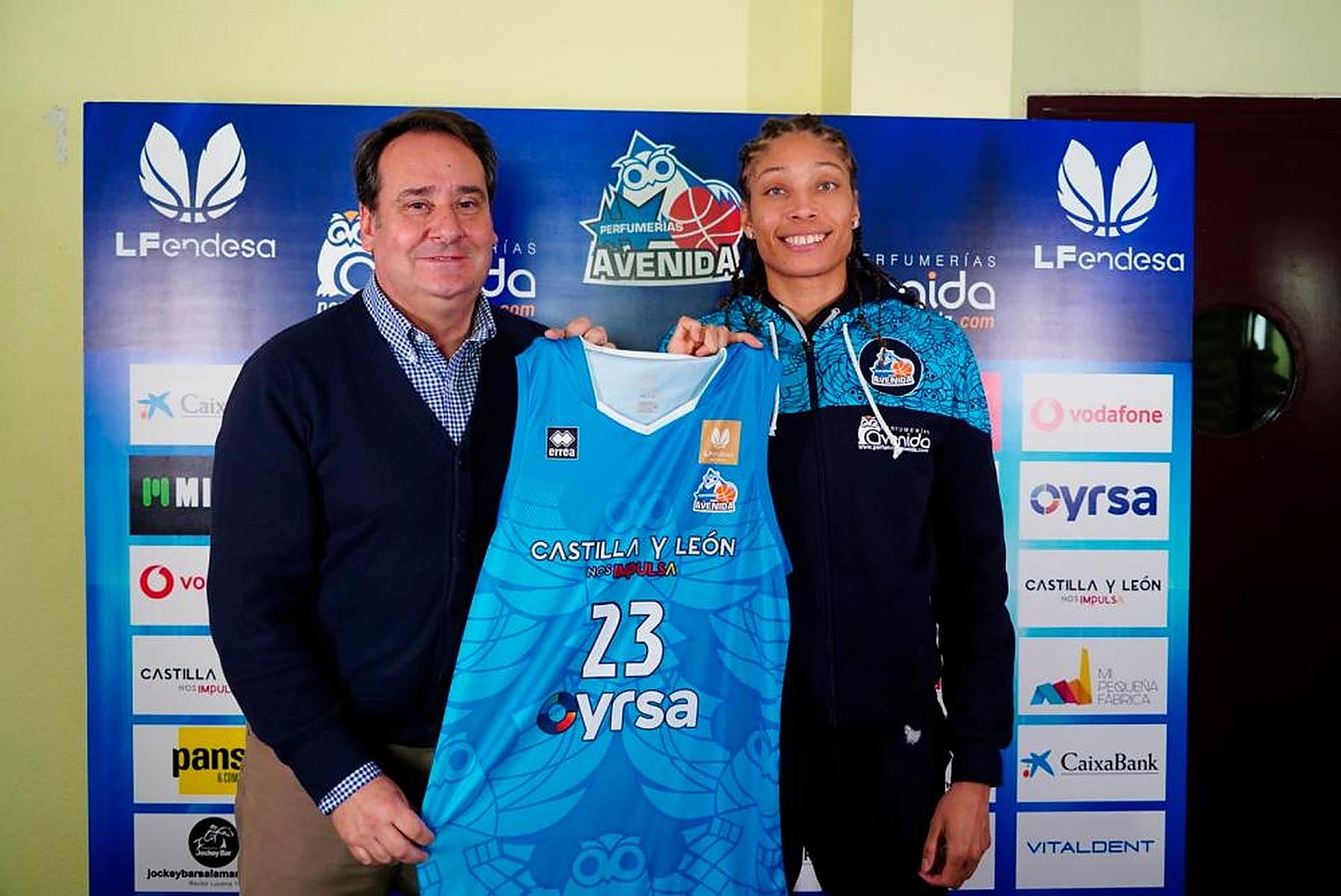 Alexis Prince, en su presentación con el Avenida: “Todo el mundo es muy ...