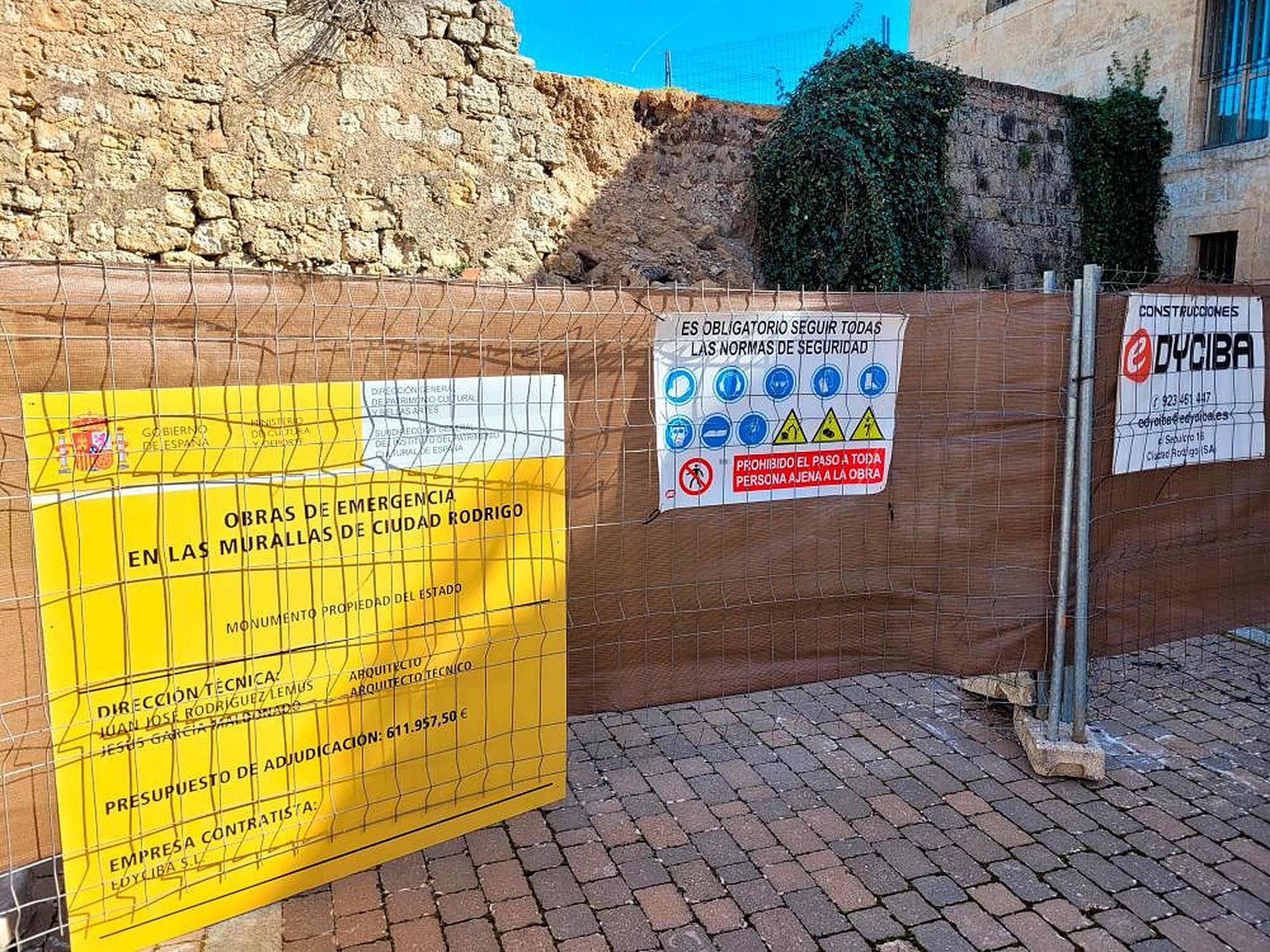 Arrancan las obras de emergencia de la muralla de Ciudad Rodrigo tras semanas de desidia del ...