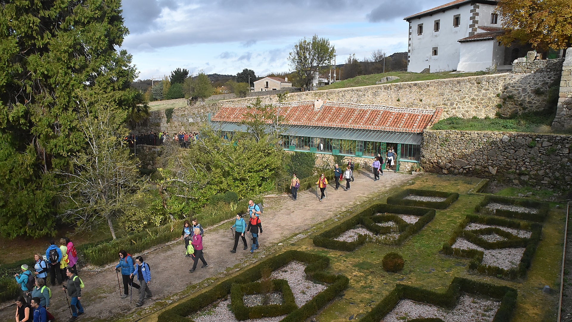 El Bosque de Béjar acoge el día 3 la presentación de un libro firmado ...