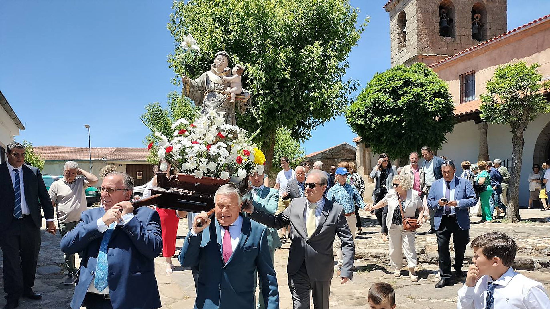Guijo de Ávila canta al "humilde y divino Antonio" en el día de su ...