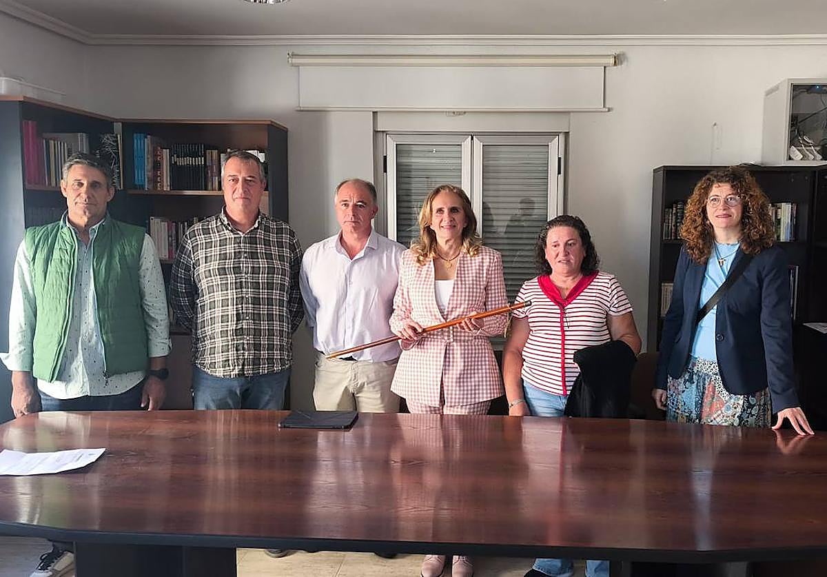 María Anunciación Poveda López toma las riendas del ayuntamiento de El ...