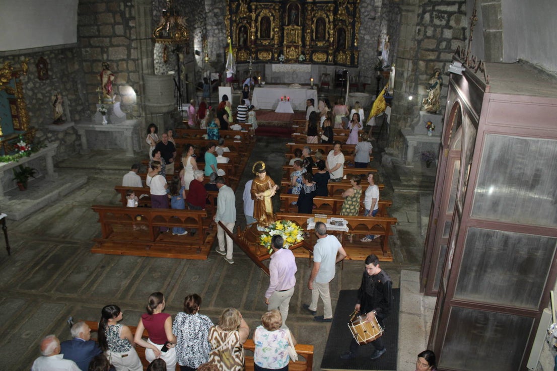Ledrada acompaña al "glorioso" San Antonio de Padua | La Gaceta de ...