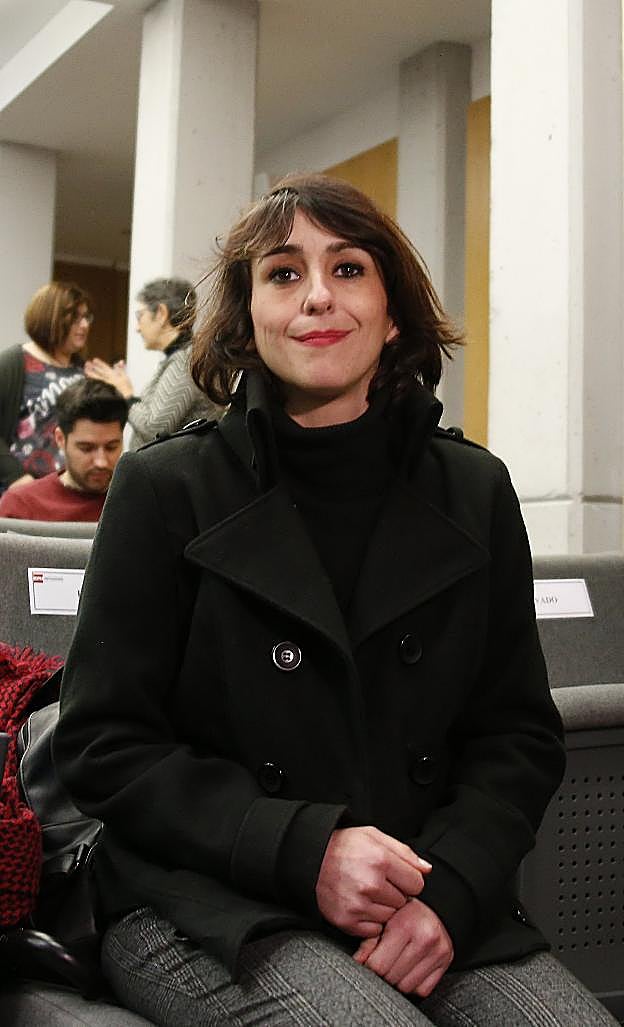 El fiscal pide que Juana Rivas indemnice a su exmarido por la huida con ...