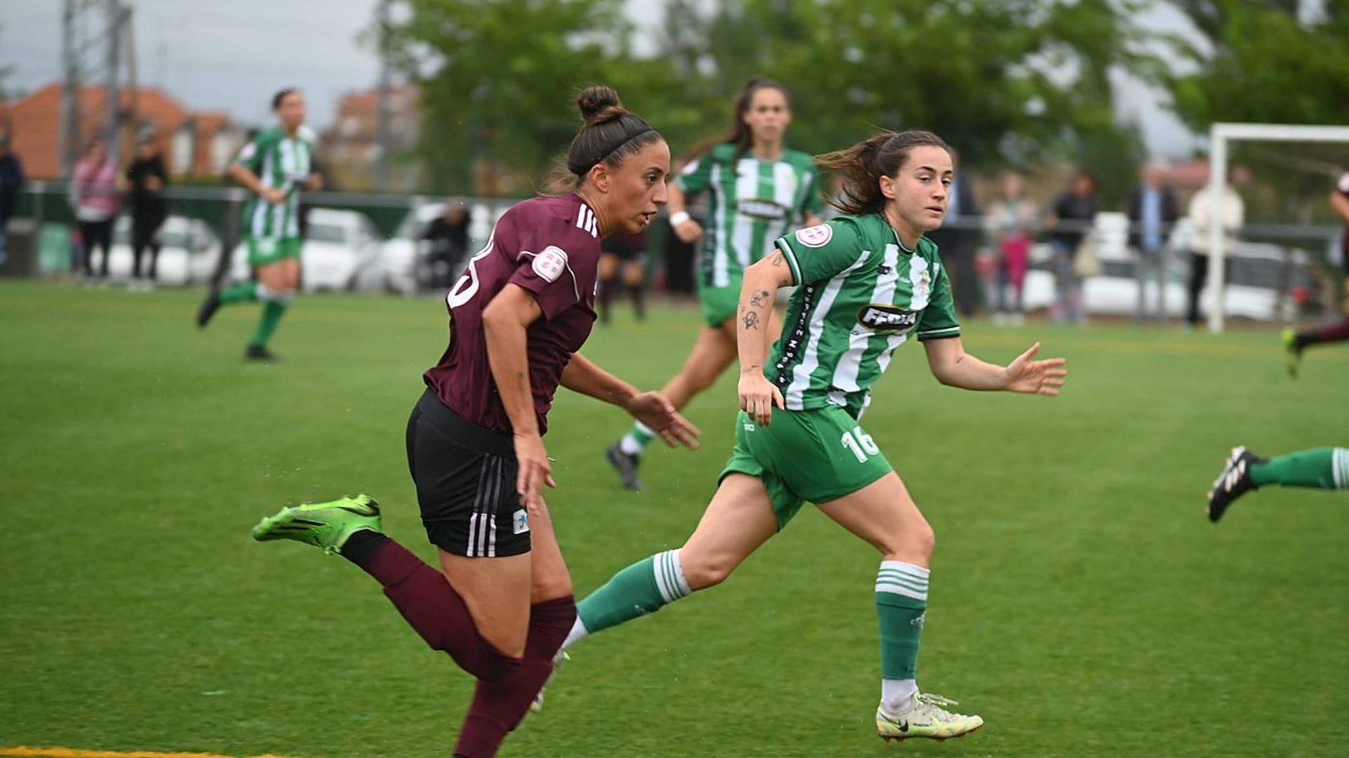 El DUX Logroño sufre para ganar al Pradejón | La Rioja