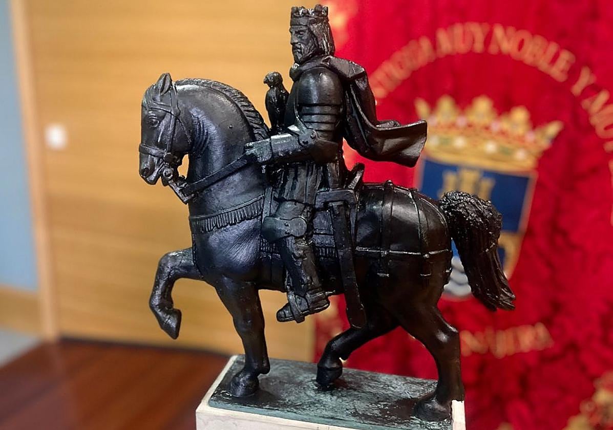 Nájera: Restaurada una maqueta histórica del rey Don García hallada en ...