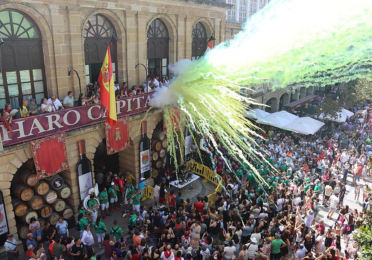 Las imágenes del disparo del cohete de las fiestas de Haro | La Rioja