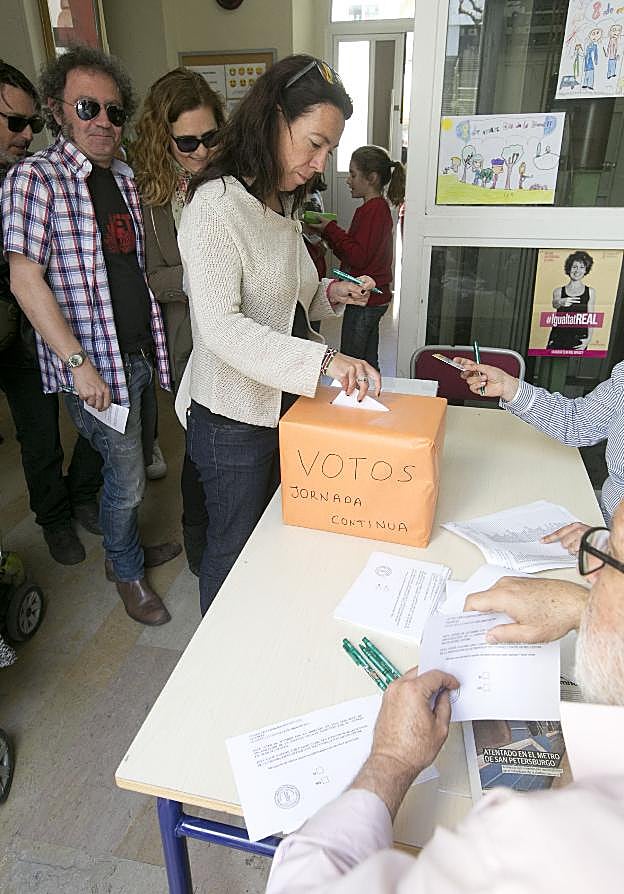 Los padres recelan del pago de las extraescolares de la jornada ...