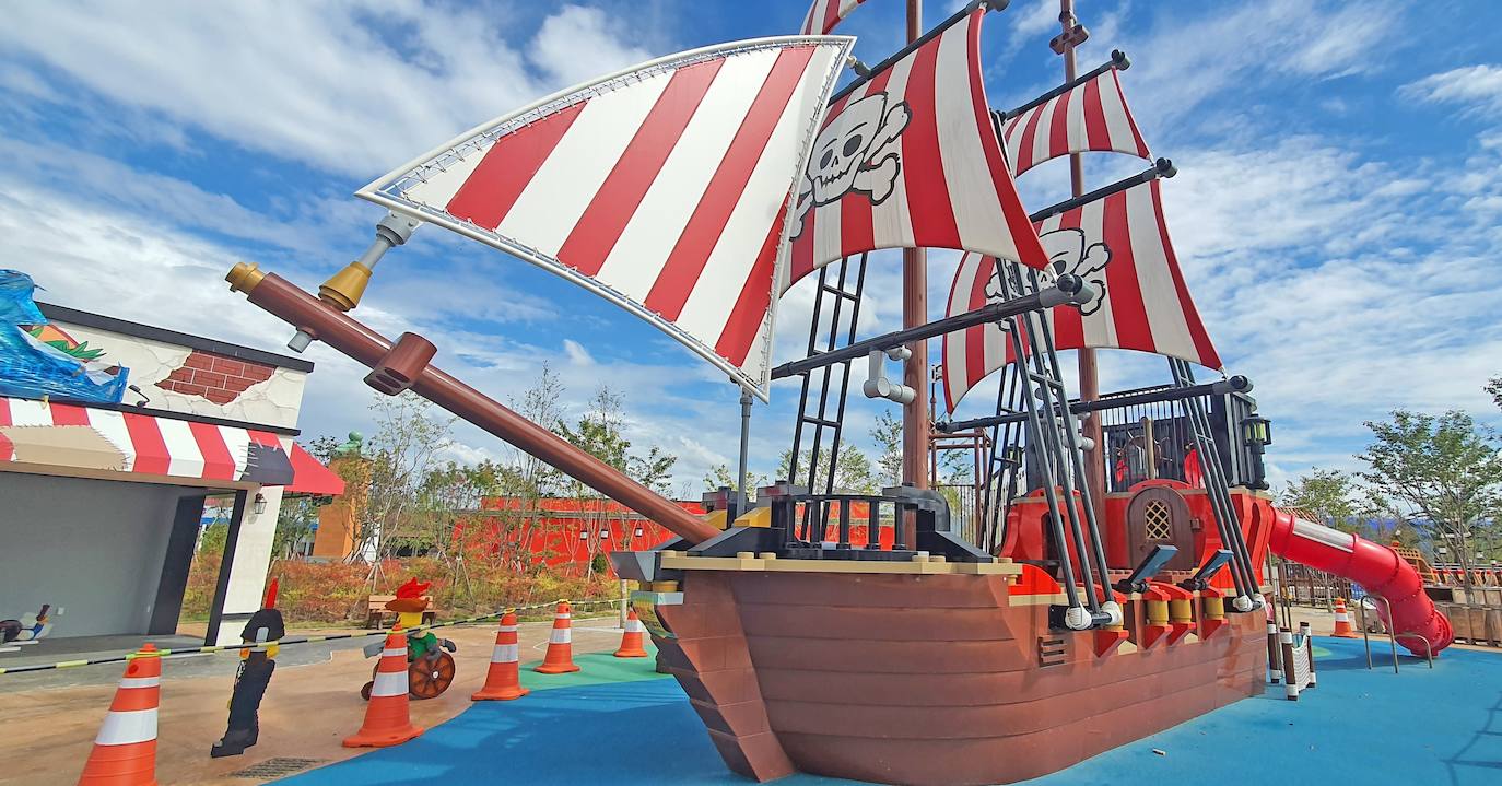 Fotos: De visita por el impresionante parque temático de Lego | Las ...