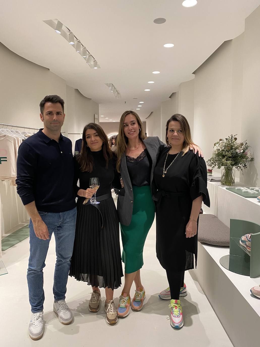 Fotos: El cumpleaños que ha congregado a los socios del despacho ...