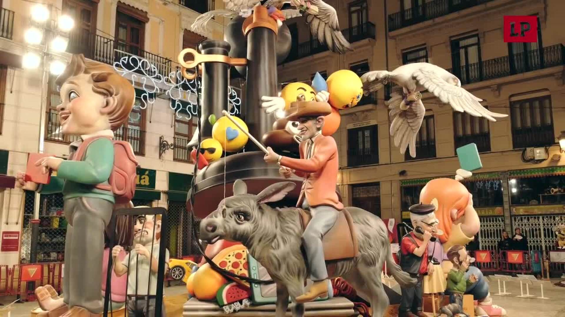 Así es la falla Plaça de la Mercé 2023 | Las Provincias