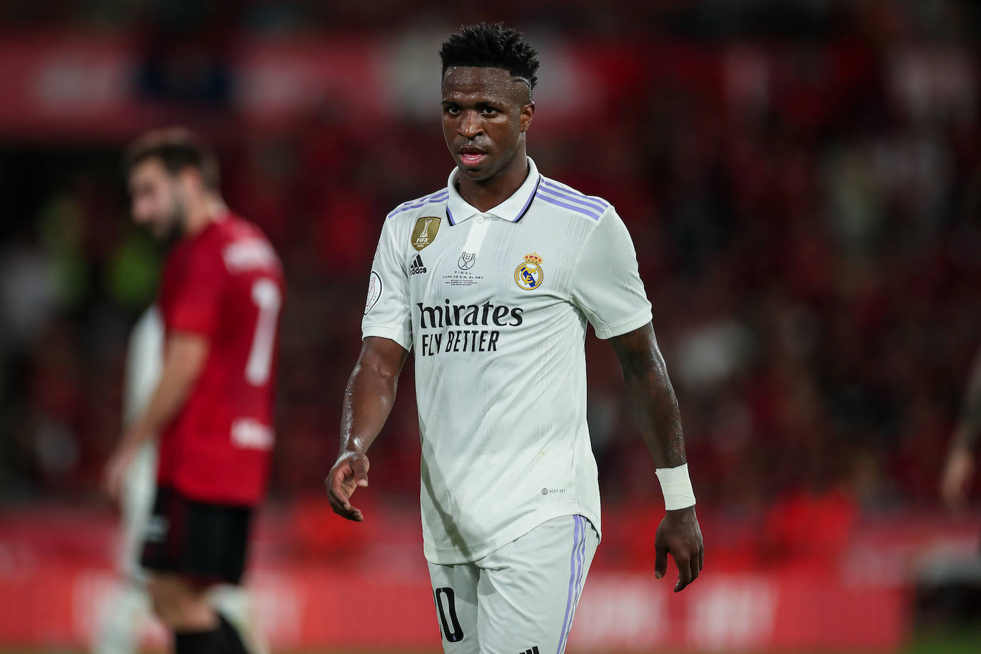 Final Copa del Rey: Real Madrid Osasuna | El feo detalle de Vinicius ...