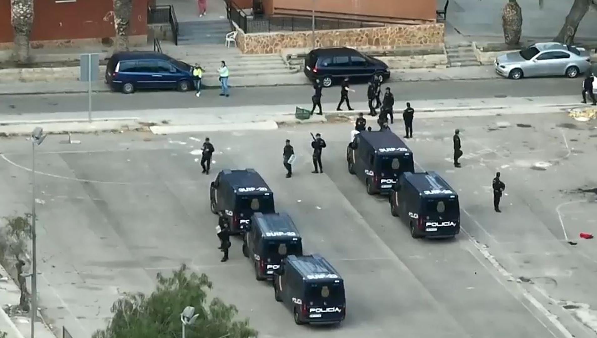 Barrio de La Coma en Paterna (Valencia): Policía Nacional | Operación ...