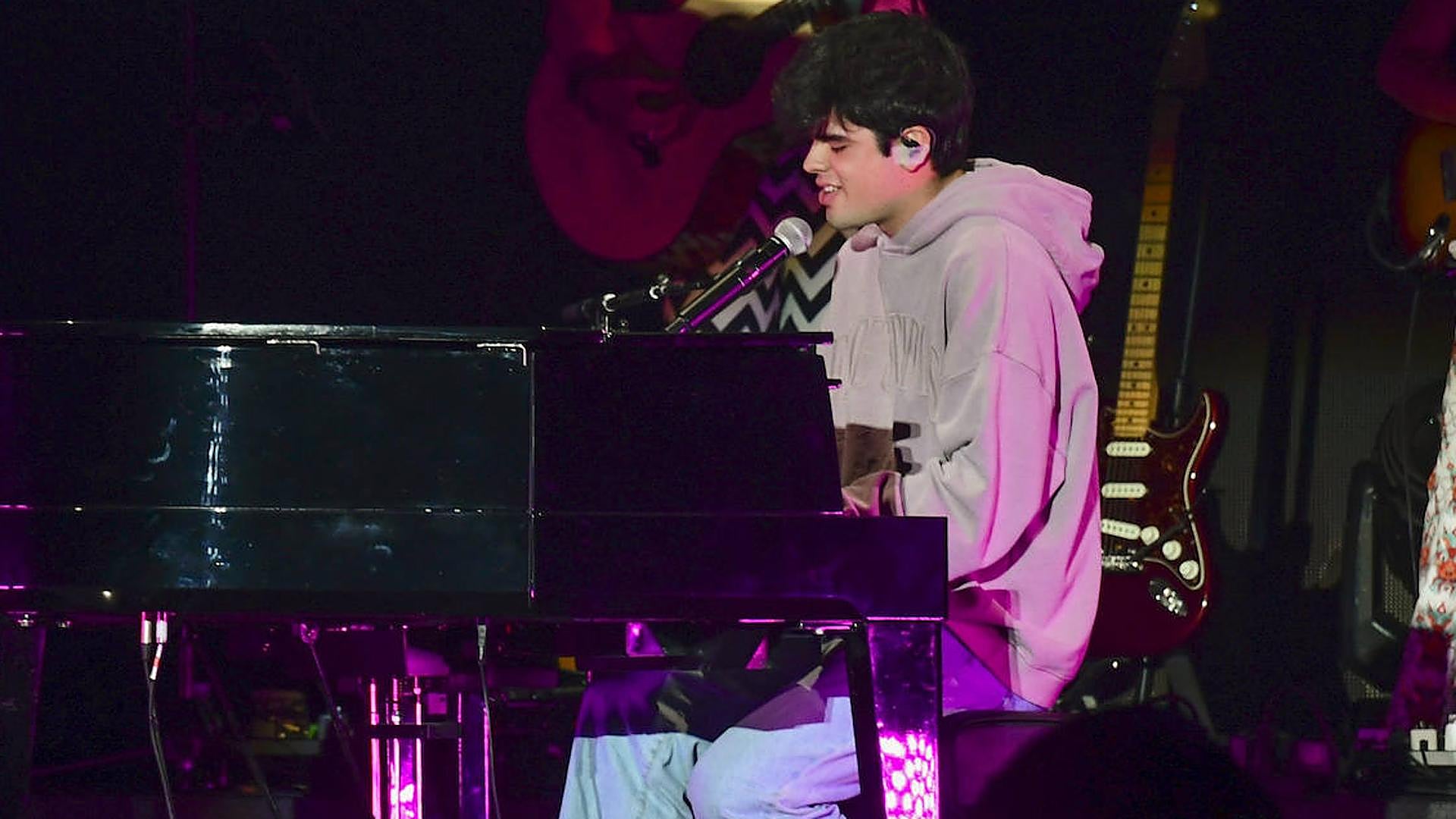 Si no estás letra | Letra y significado de 'Si no estás', la canción de ...