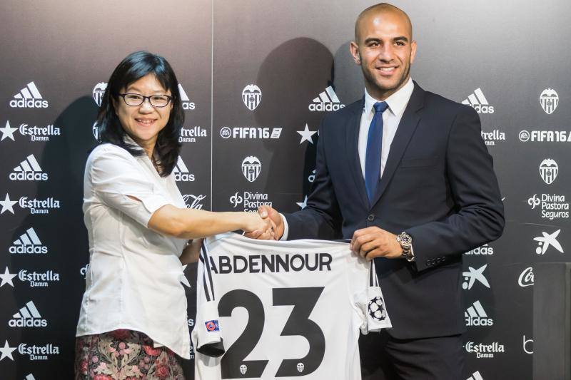 Valencia CF: qué fue de Abdennour | La extravagante nueva vida de Abdennour, el defensa que ...