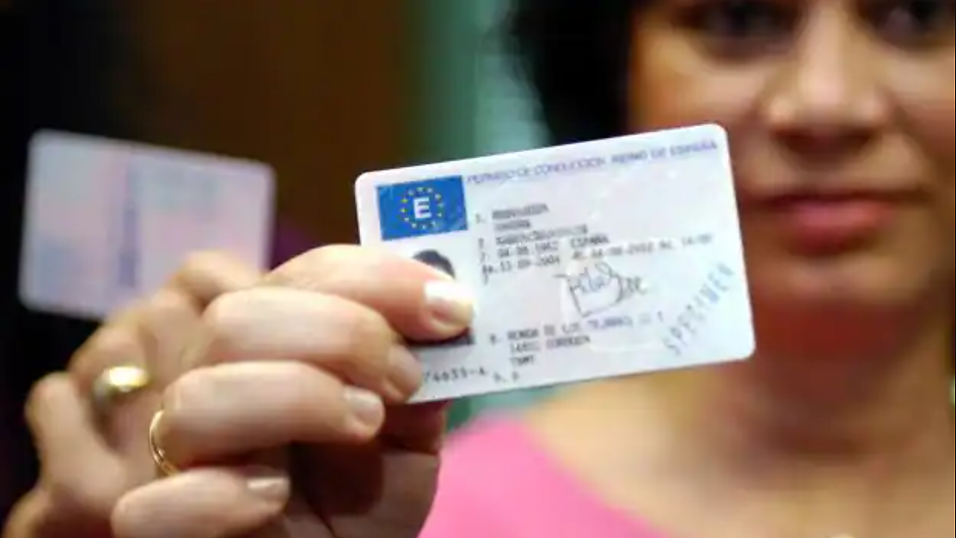 Renovación carné de conducir | El motivo que impide renovar el carnet ...