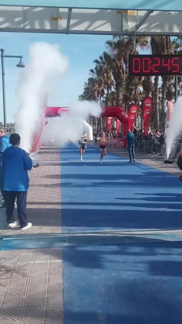 María Ureña gana la 15K Valencia Abierta al Mar 2025 | Las Provincias