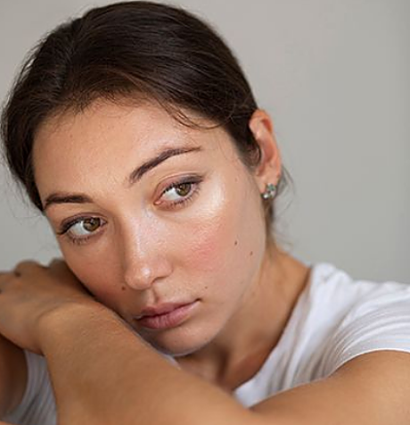 IMR pone el foco en el vínculo entre acné, rosácea y salud mental: «La ...