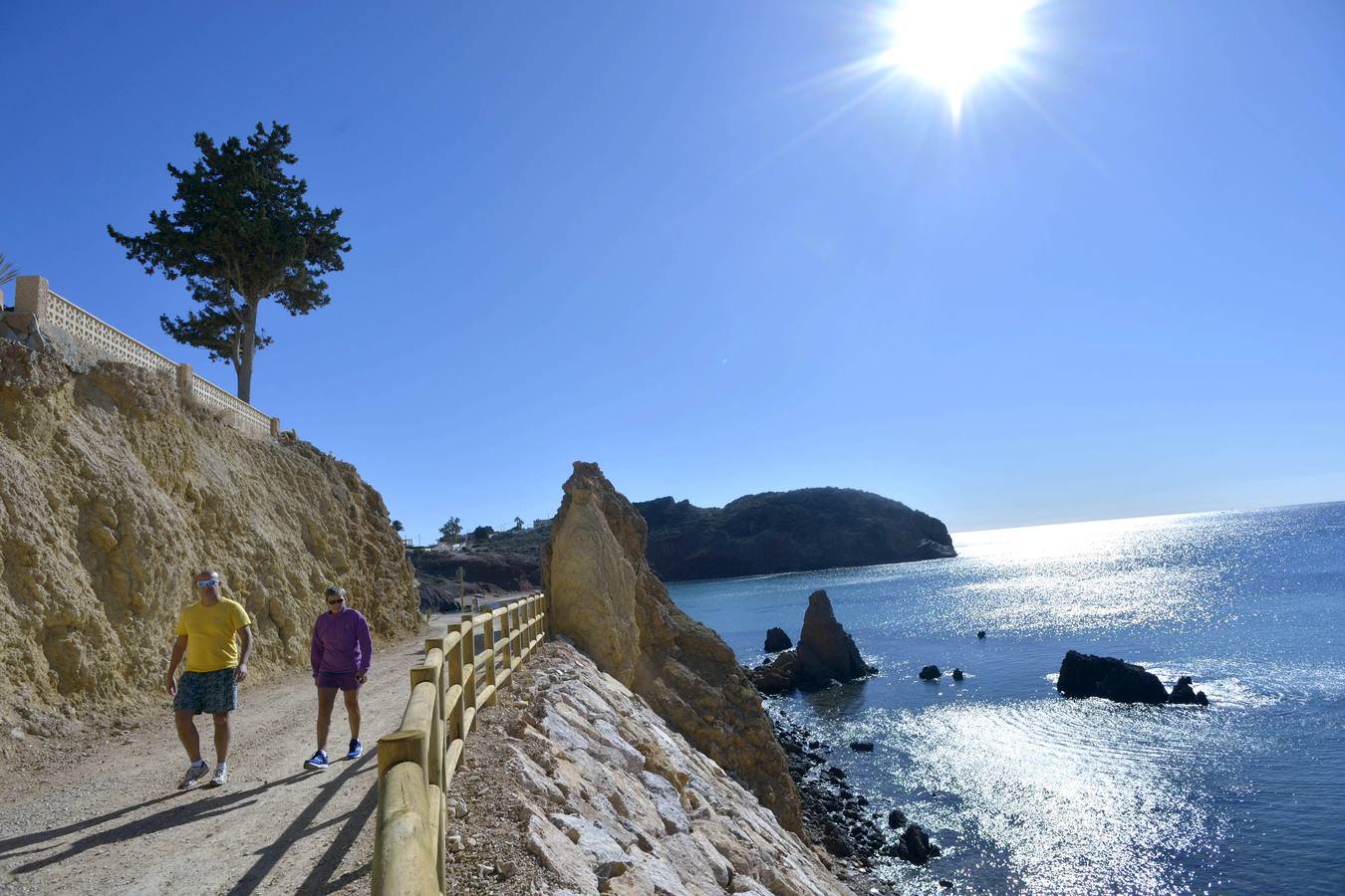 Un paseo por las calas de Bolnuevo | La Verdad