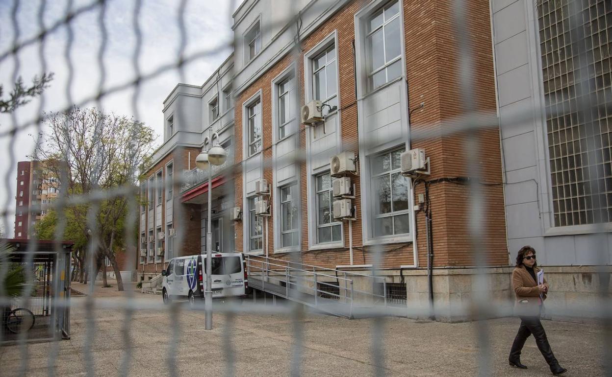 La UPCT amplía al 31 de julio el plazo de los exámenes presenciales y ...