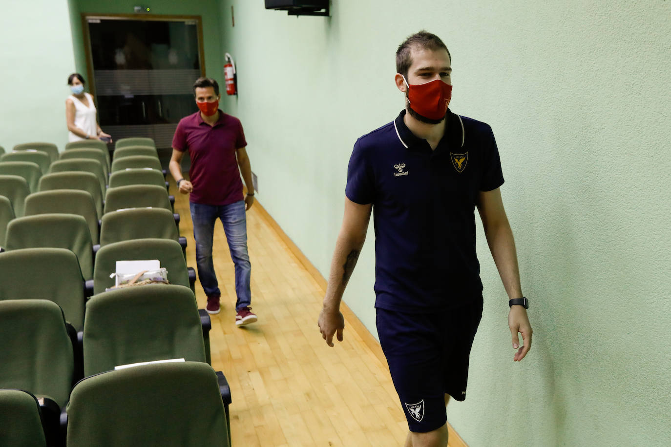 Fotos: Presentación de Nemanja Radovic en su regreso al UCAM | La Verdad