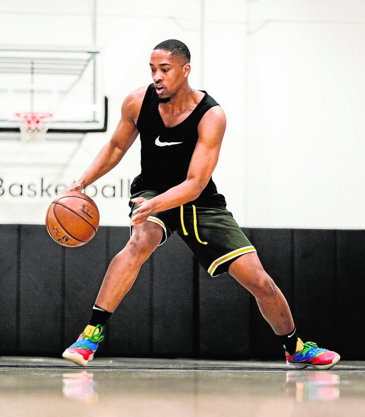 Sale Rafa Luz, llega Isaiah Taylor y la lesión de Frankamp va para ...