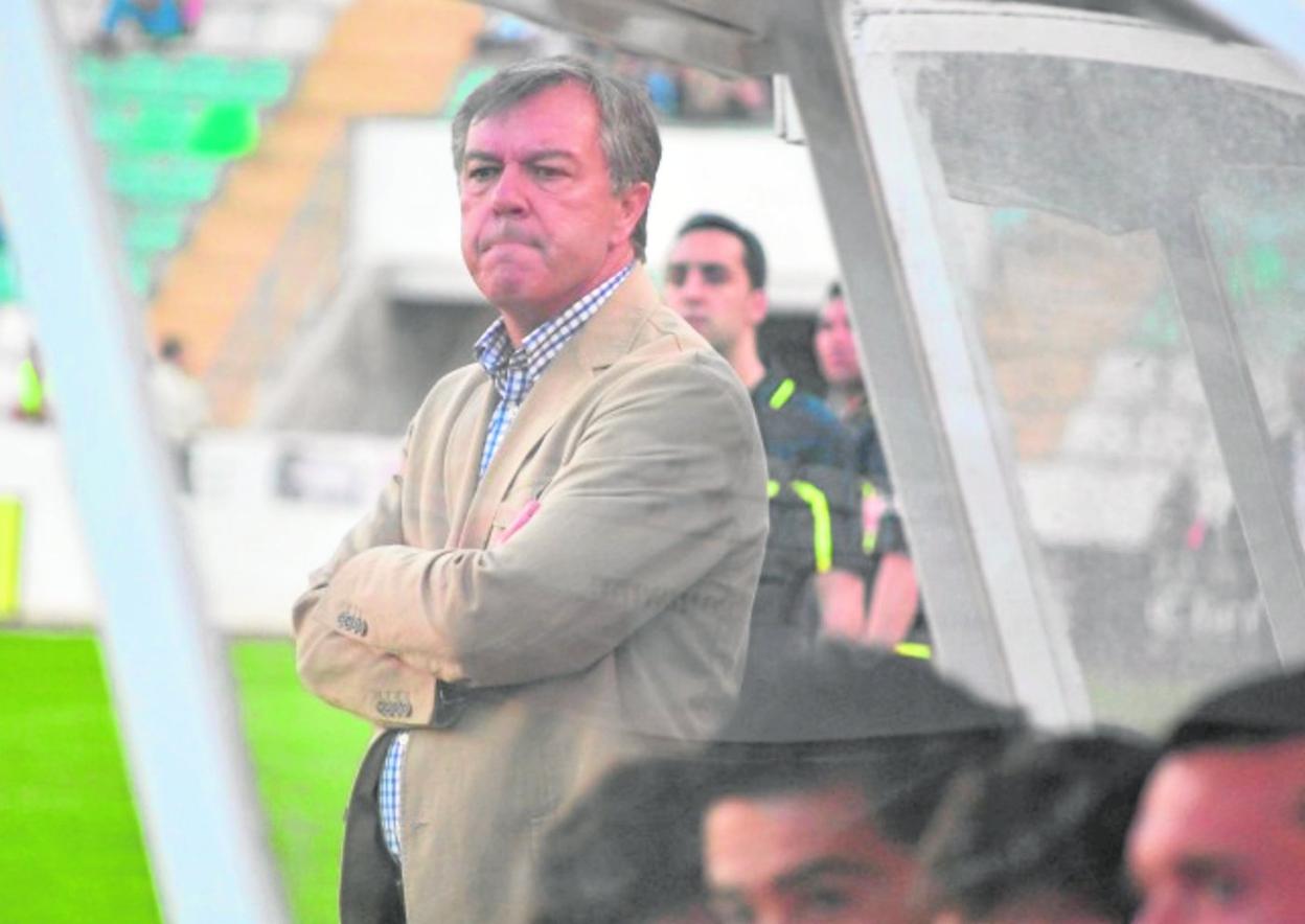 Fútbol | Real Murcia: Ferrando, la vuelta de un clásico | La Verdad