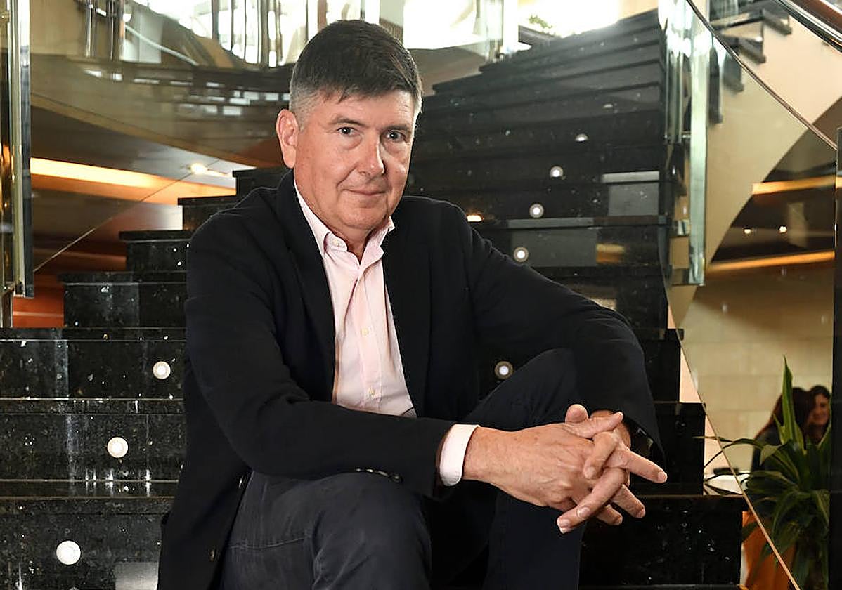 Editor, ingeniero agrónomo y exministro de Trabajo: Pimentel: «No se ...