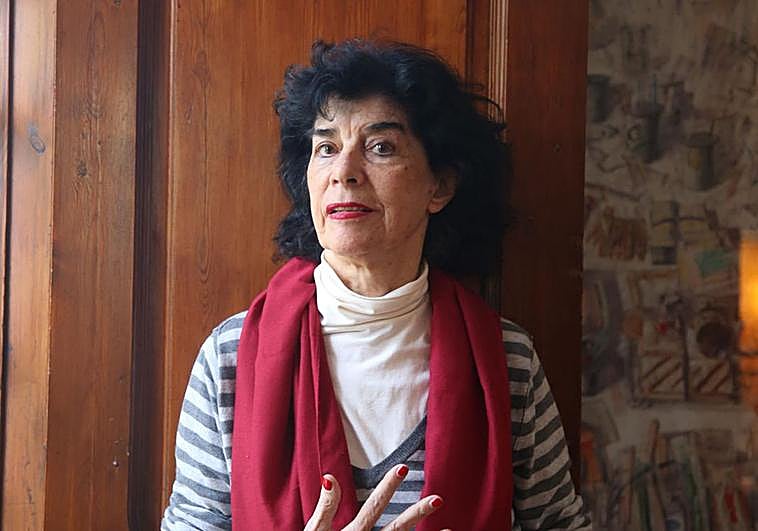 El Museo de Bellas Artes abre la muestra retrospectiva sobre la pintora ...