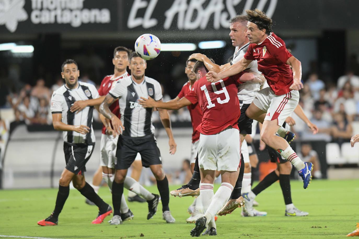 El FC Cartagena - Real Murcia en el Carabela de Plata, en imágenes | La ...
