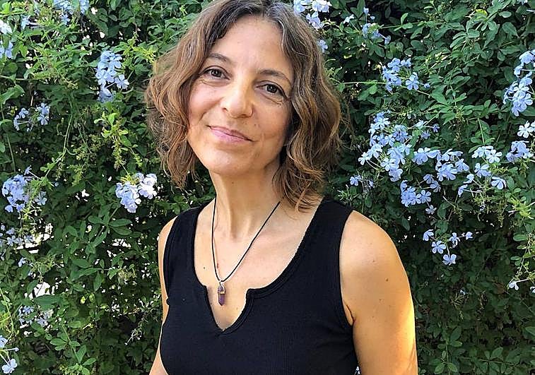 María Suré: «Esta reedición de mi libro es mucho mejor que la anterior ...